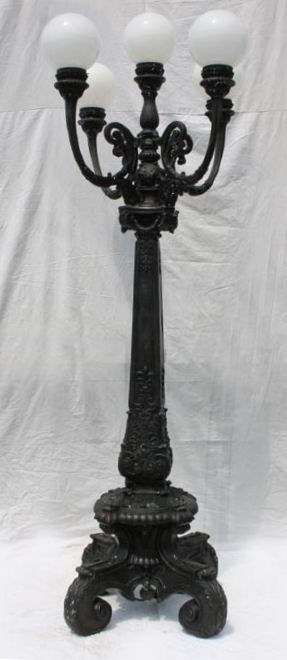 Vanderbilt Light - Aardvark Antiques